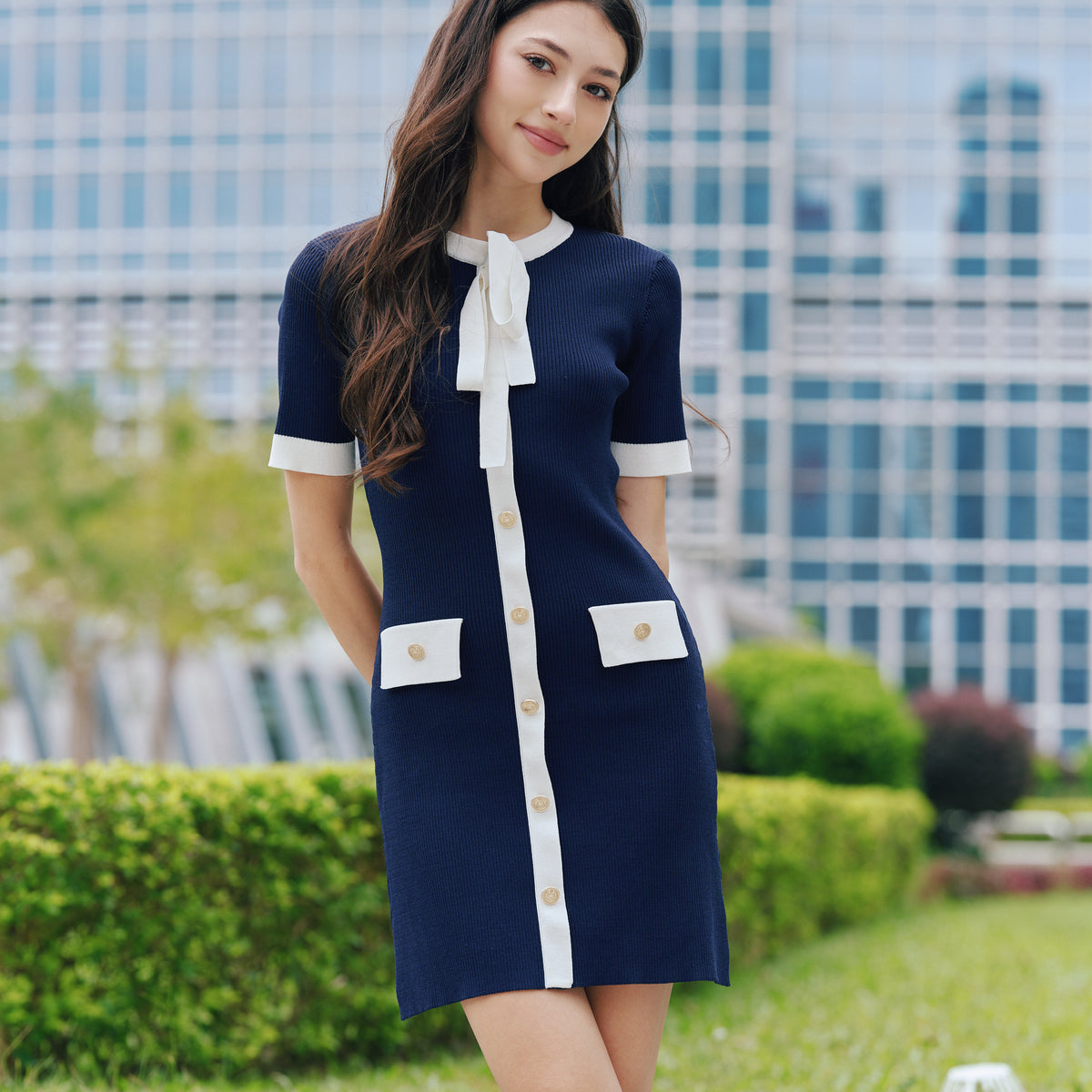 Yeby Navy Knit Dress (Pre-order : Est Arrival 31/3) – MyAleshia